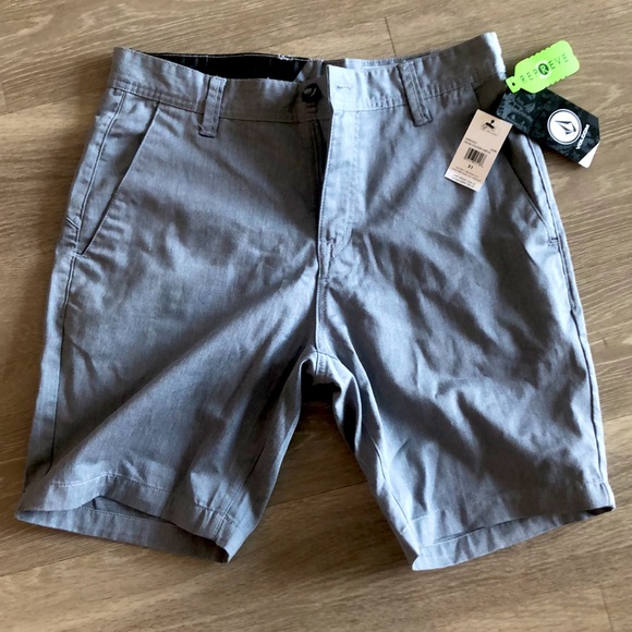 Volcom | Shorts | Nwt Mens Medium Volcom Shorts | Poshmark